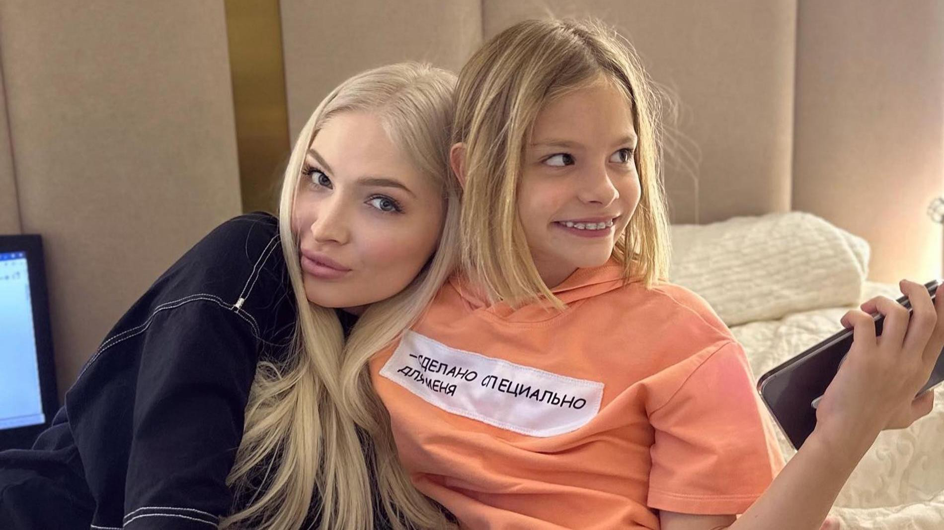 Мама Тимати показала кадры 10 летней внучки повторившей образ Алены