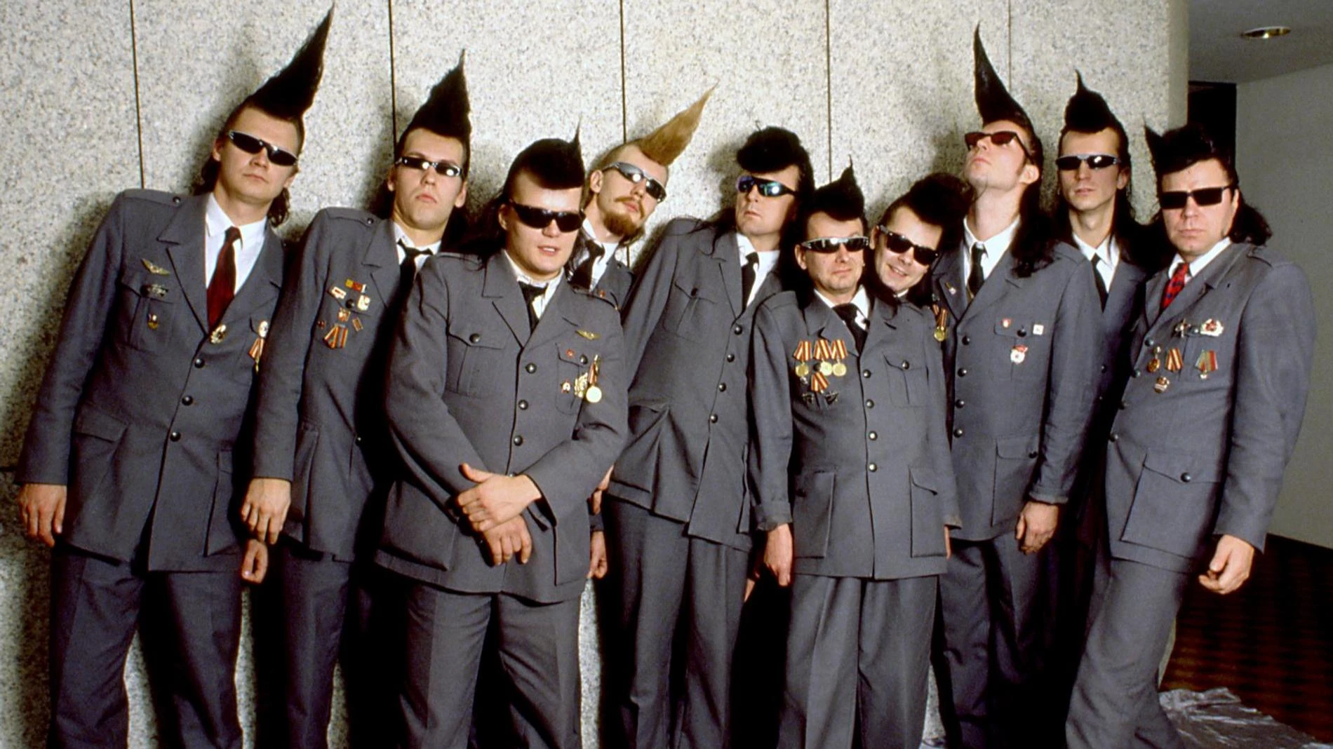 Финская рок-группа Leningrad Cowboys убрала Ленинград из названия